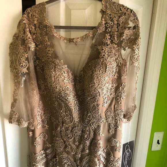 Dresses | Gold Gown | Poshmark
